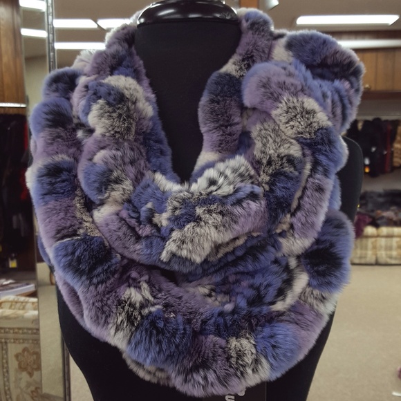 Peri Luxe | Accessories | Multicolor Ruffled Rex Rabbit Fur Infinity ...